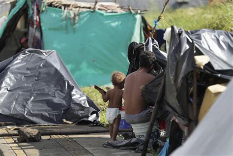 Madres Migrantes Cruzan Selva Del Darién Con Niños Les Hacen Creer Que