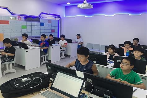 少儿编程班，你需要哪些证件和材料？专家为你详细解析！ 加盟星百度招商加盟服务平台