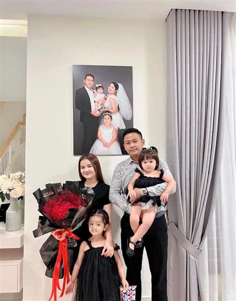 ក្រោយគេថាតោងកូនចង់ល្បី ស្វាមី ផន សុផារី បានត្រឹមនិយាយបែបនេះ Khmerload Cambodia Latest News