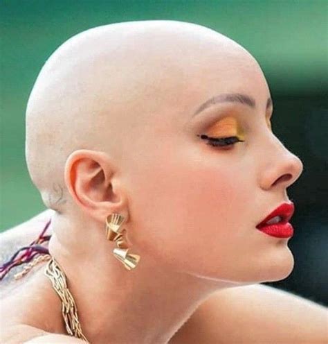 Hairdare Womenshair Short Shorthair Shaved Shavedhead Bald