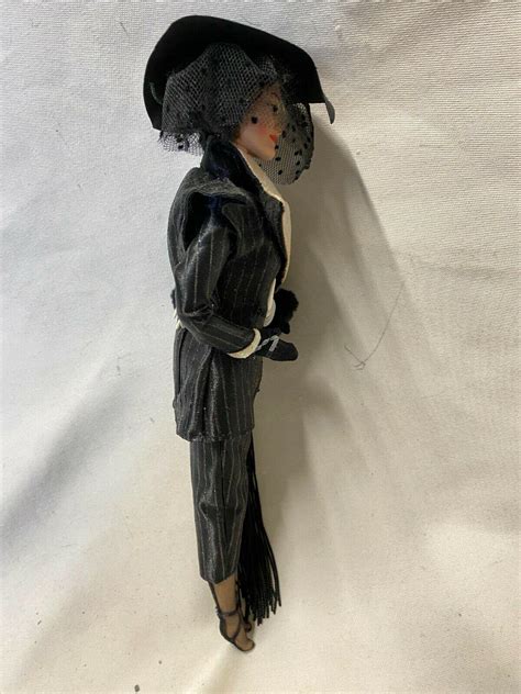 Cruella Deville Doll 12 Barbie Disney 3932242302
