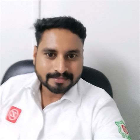 Sreejith Sreedharan Radha Narayanan Ambulance Driver Ziqitza Gulf