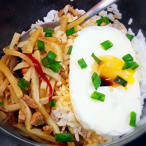 Me Mybakez And Mywhatever 我的回味午餐