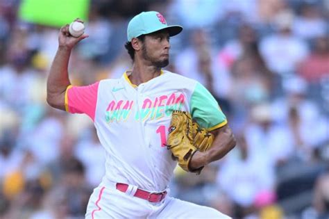 ダルビッシュ、7回途中3失点で13勝目の権利手に降板 3被弾もリーグトップ21度目qs Full Count