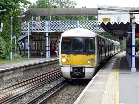 Se 376001 Elmstead Woods Southeastern Trains Class 376 Flickr