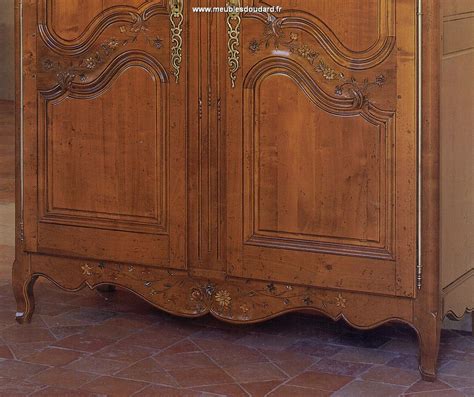 Armoire Louise En Merisier Portes Armoires Chambres Coucher Meubles