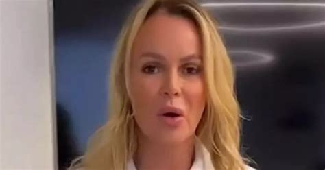 Amanda Holden Says Its Sexy As She Goes Braless Despite Freezing