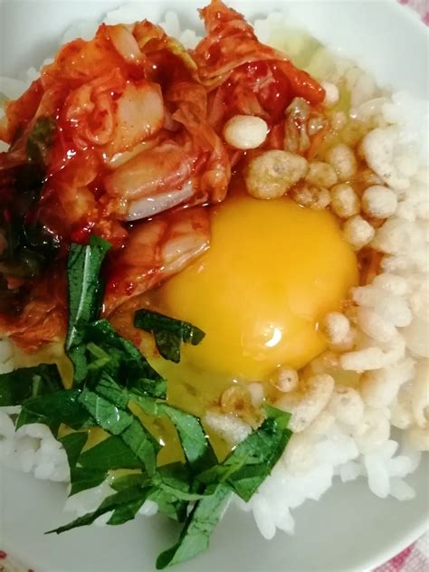 キムチと大葉と天かす卵かけご飯 レシピ・作り方 By ジオしばらく忙しいのでお返しレポ出来ません 楽天レシピ