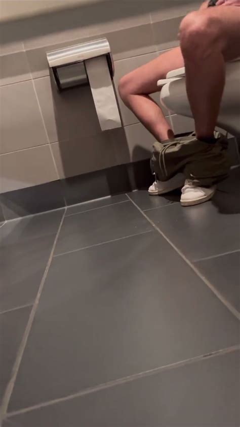 Under Stall Jerk Off Spy