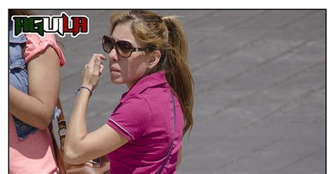 Guapa Madura Culona Pillada En La Calle Mujeres Bellas En La Calle