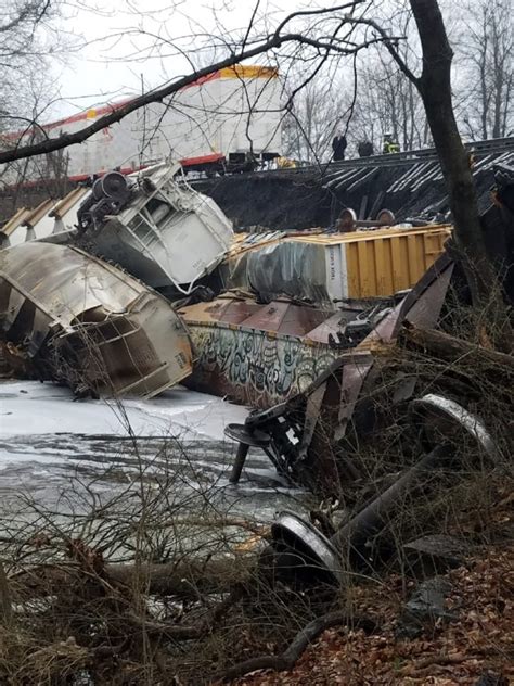 Norfolk Southern Train Derails News Sports Jobs Altoona Mirror