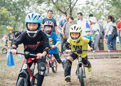 1012乘風而騎岡山場 現場開放20位免費滑步車報名 完賽再贈市集美食券 新高屏時報 Kaoping Times