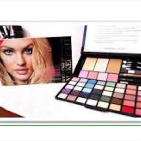Victoria Secret Backstage Bombshell Make Up Kit Beauty And Personal Care