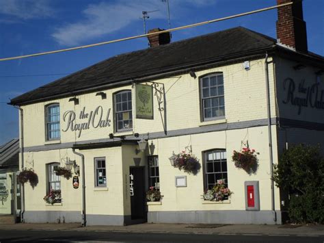 Blean Dog Friendly Pub Near Dog Walks Kent Driving With Dogs