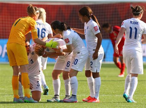 England Loses After Defender Scores Own Goal Saddest Pics Ever