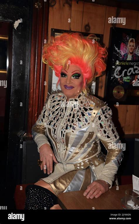 Olivia Jones Bar Hi Res Stock Photography And Images Alamy