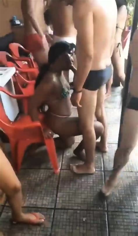 Chupeta No Churrasco Eporner