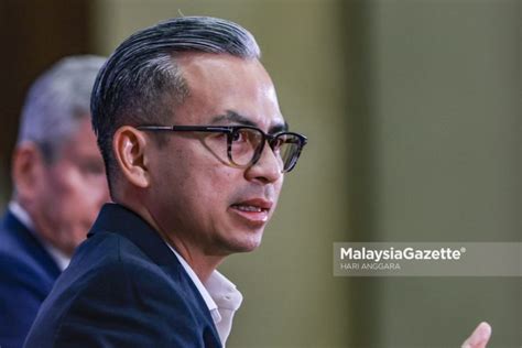 Isu Fitnah Rentasi Parti Politik Fahmi