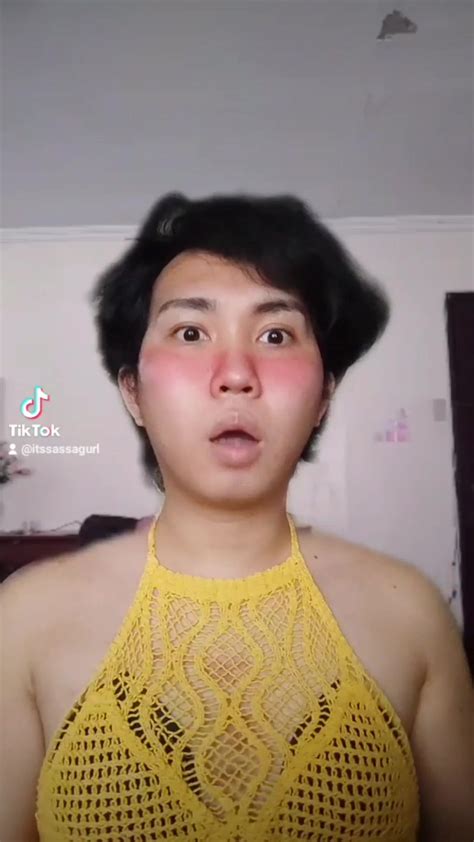 Sassa Gurl Yung First Time Niyong Mag Inuman Mag Trotropa