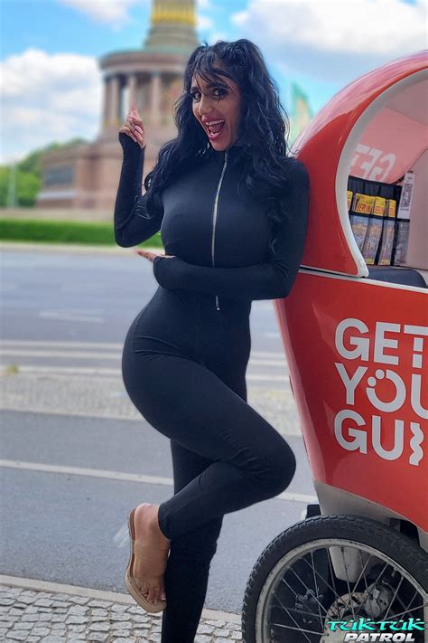 Tyra Ride TukTuk Patrol BabeSource Com