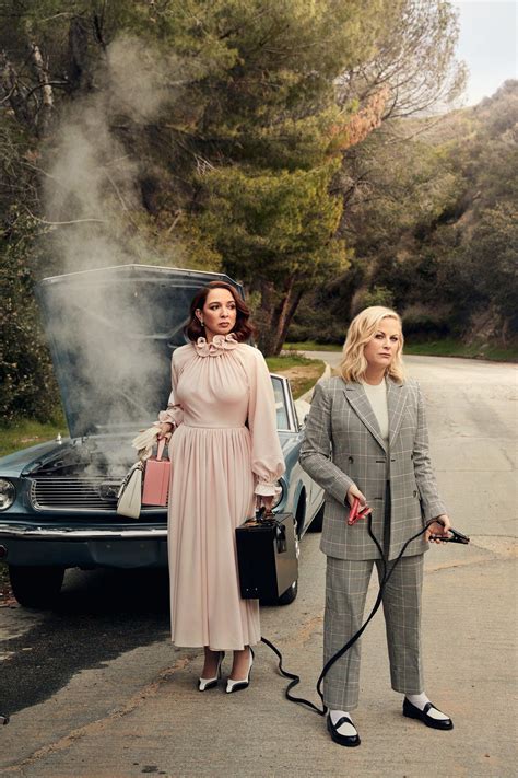 Funny Or Bust Amy Poehler And Maya Rudolph Take Vanity Fair On The