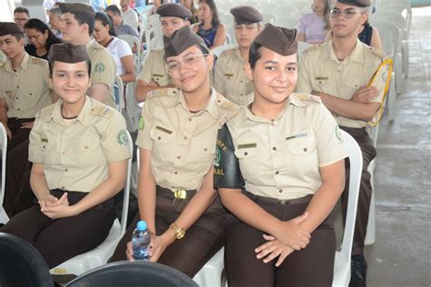 Governo De Goiás Inaugura Colégio Estadual Da Polícia Militar Mais Goiás