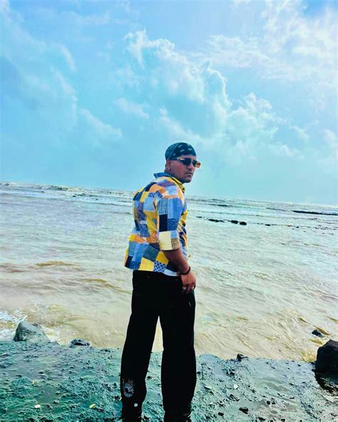 S̳a̳m̳ ☜`o´ Sameerswami • Instagram Photos And Videos