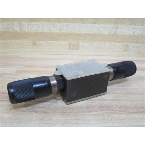 vickers dgmfn 3 y a2k b2k 41 flow control valve 0889 0c77 mara industrial