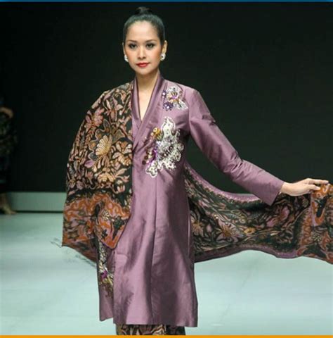 Baju Kurung Berselendang Johnny Florence