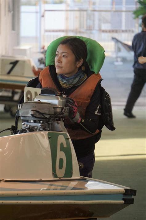 3334 角 ひとみ 選手（スミ ヒトミ） テイモン ボートレーサー名鑑
