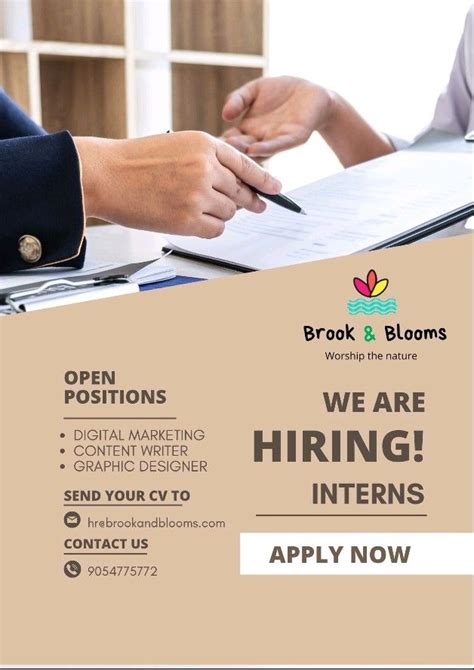 Komal Solanki On Linkedin Contentwriter Graphicdesigner Digitalamarketing Hiring Ahmedabad