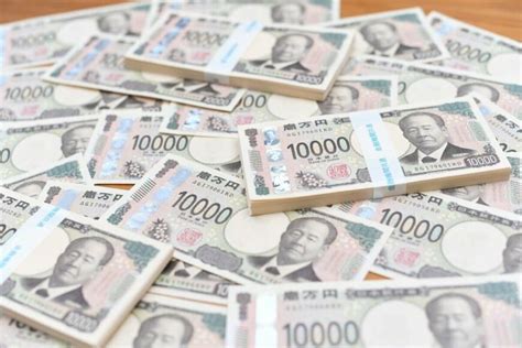 【6月13日は年金支給日】振り込まれる前に要チェック！年金から天引きされる「4つのお金」とは 【一覧表付き】厚生年金・国民年金の平均支給額は