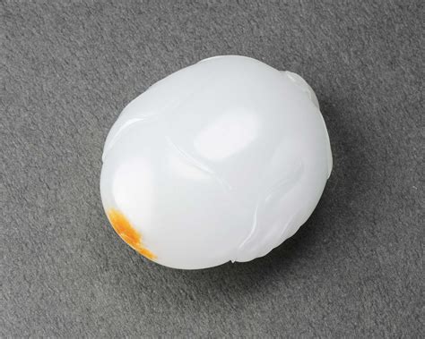 新疆和田玉籽料弥勒佛挂件玉雕珍品尚善堂玉雕艺术空间
