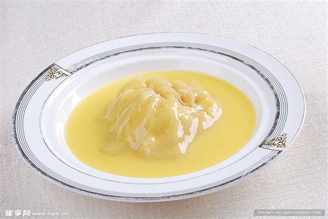 浓汤鱼翅拌面组合摄影图 传统美食 餐饮美食 摄影图库 昵图网
