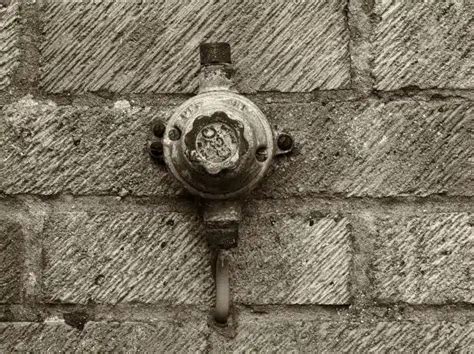 How To Replace A Single Pole Wall Switch GreenLife