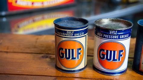 Gulf Grease 1 Lb Grease Cans For Sale At Auction Mecum Auctions