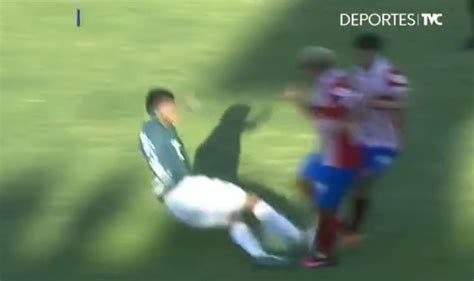Una Roja Y Dos Lesionados En La Misma Jugada La Patada Asesina En El