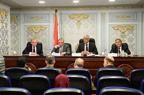 بدء اجتماع محلية النواب لمناقشة طلبات إحاطة حول تطوير وإنارة طرق محافظة