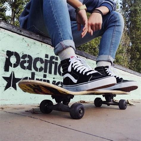 SK8-Hi | Shop Classic Shoes at Vans | Skateboard, Vans skate hi, Vans skate
