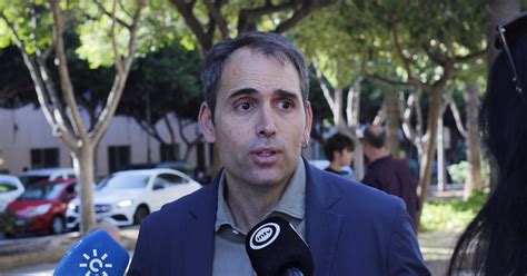 Iu Pide Al Gobierno Que Tome Medidas Por La Continuidad De