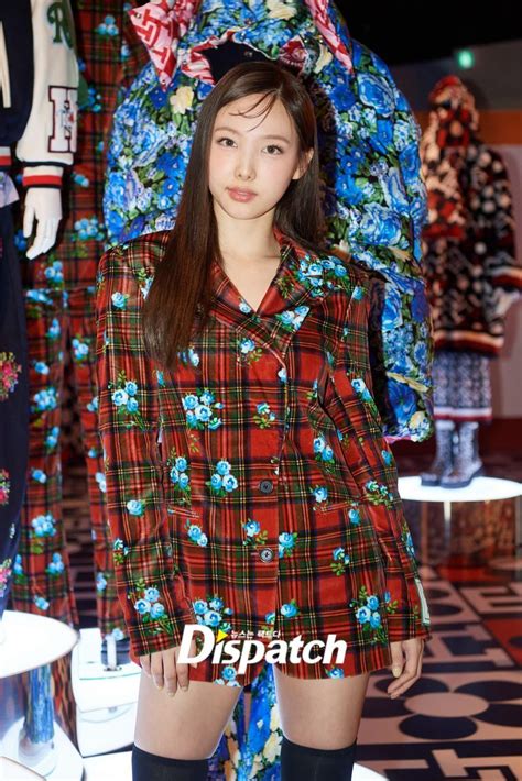 김짤닷컴 트와이스 나연 디스패치 사진 타미 힐피거x리처드퀸 협업 캡슐 컬렉션