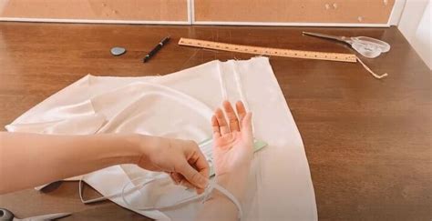 Diy Vintage Style Silky Top Upstyle