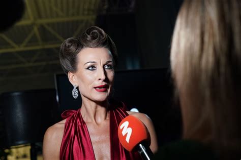 Negaidīti šovu Dejo Ar Zvaigzni Pamet Kristīne Balode Dzeltenaislv