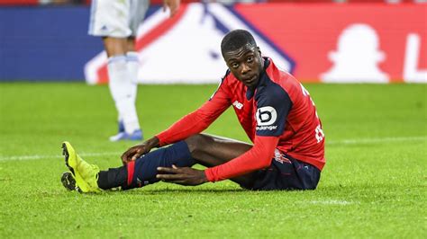 Mercato Psg Le Fc Barcelone Serait Passé à Lattaque Pour Nicolas