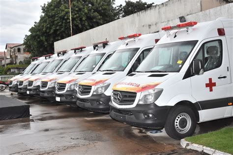 Governador Realiza Entrega De Mais Nove Ambulâncias A Prefeituras