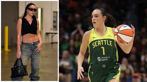 Always Slaying The Game Day Fashion Fans React As Nika Muhl Turns Heads With Stylish Pregame