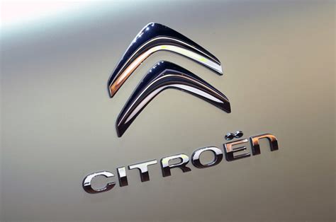 Значок Citroën: что означает логотип (эмблема) на автомобилях Ситроен