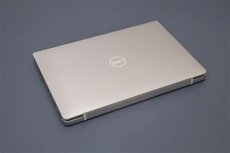 Laptop Dell Latitude 7400 Aluminum Văn Phòng Sang Trọng Cao Cấp