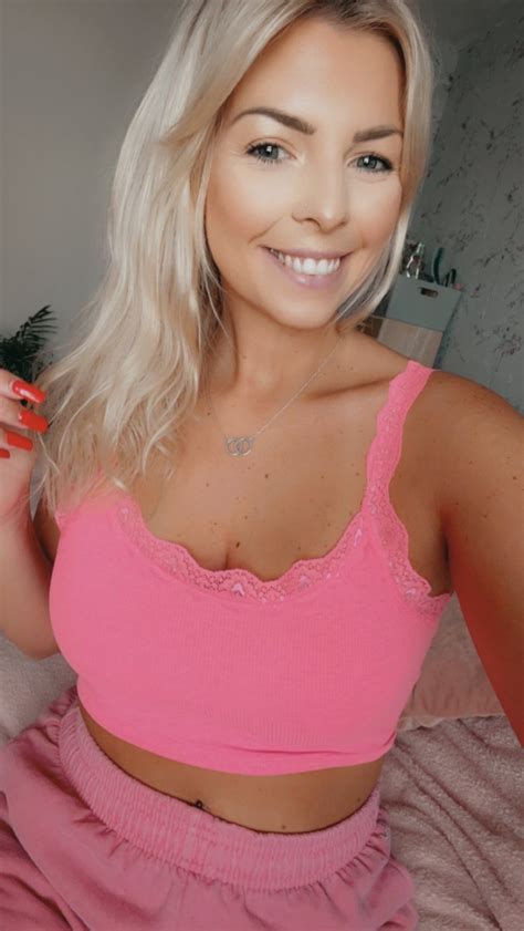 Rebecca Creedy On Twitter Is It Friday Yet 🤣