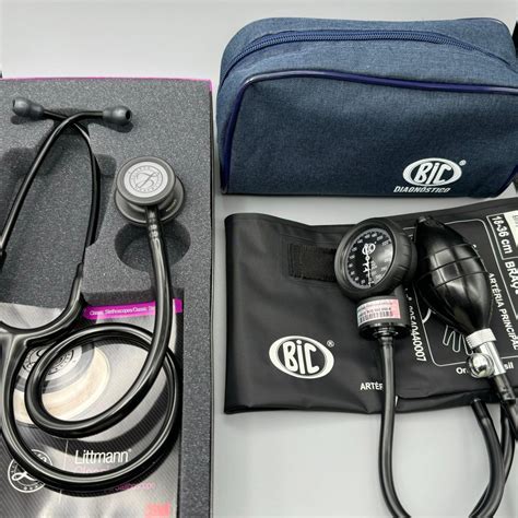 Kit Estetoscópio Littmann Classic Iii Black Edition Esfigmomanômetro